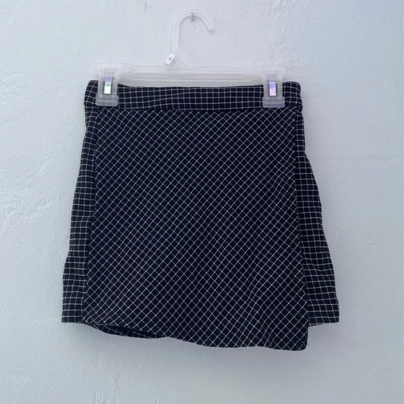 Garage | Skirts | Garage Patterned Skort | Poshmark